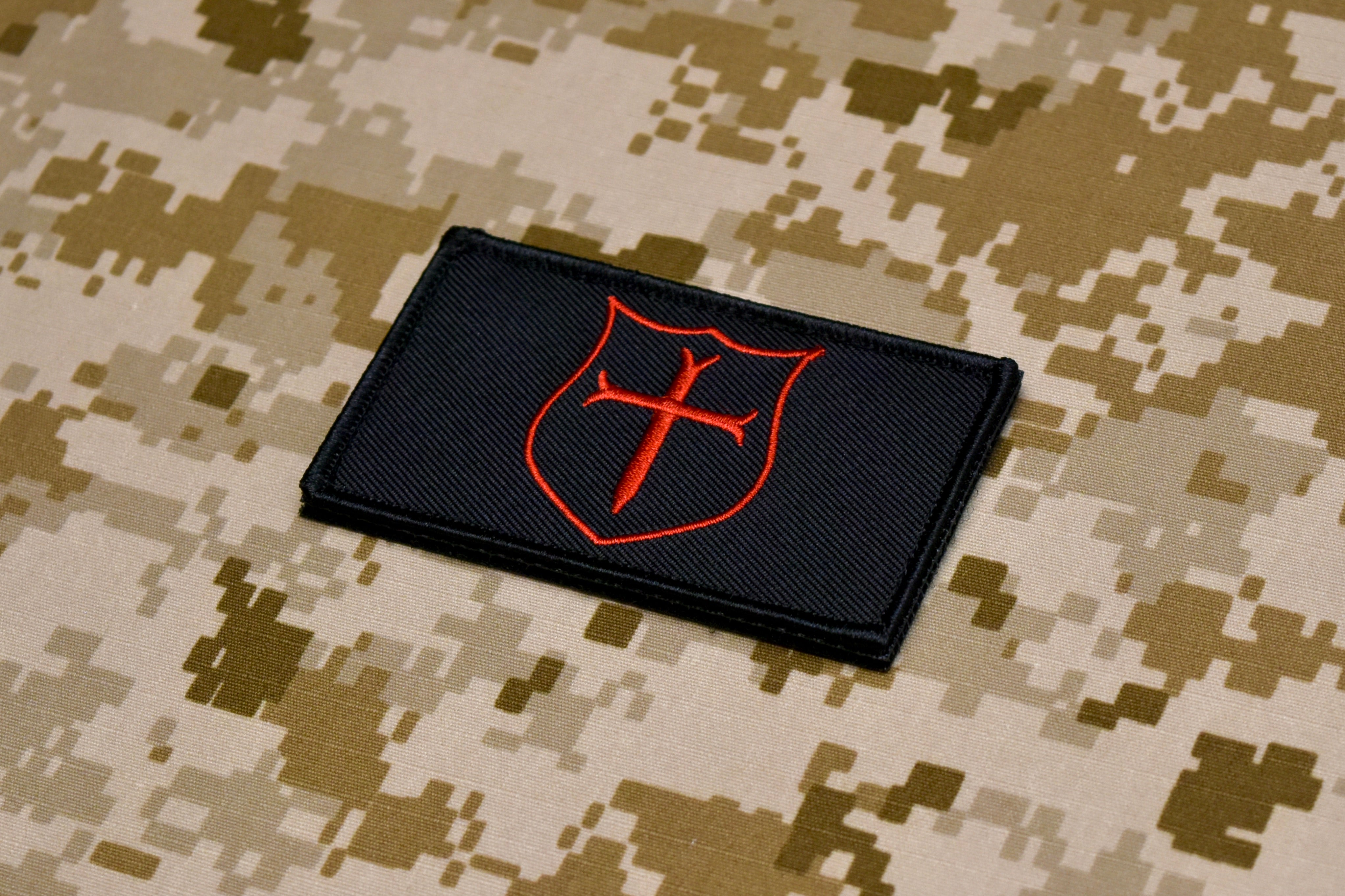 NSWDG Gold Squadron Crusader Shield Patch - Black – BritKitUSA