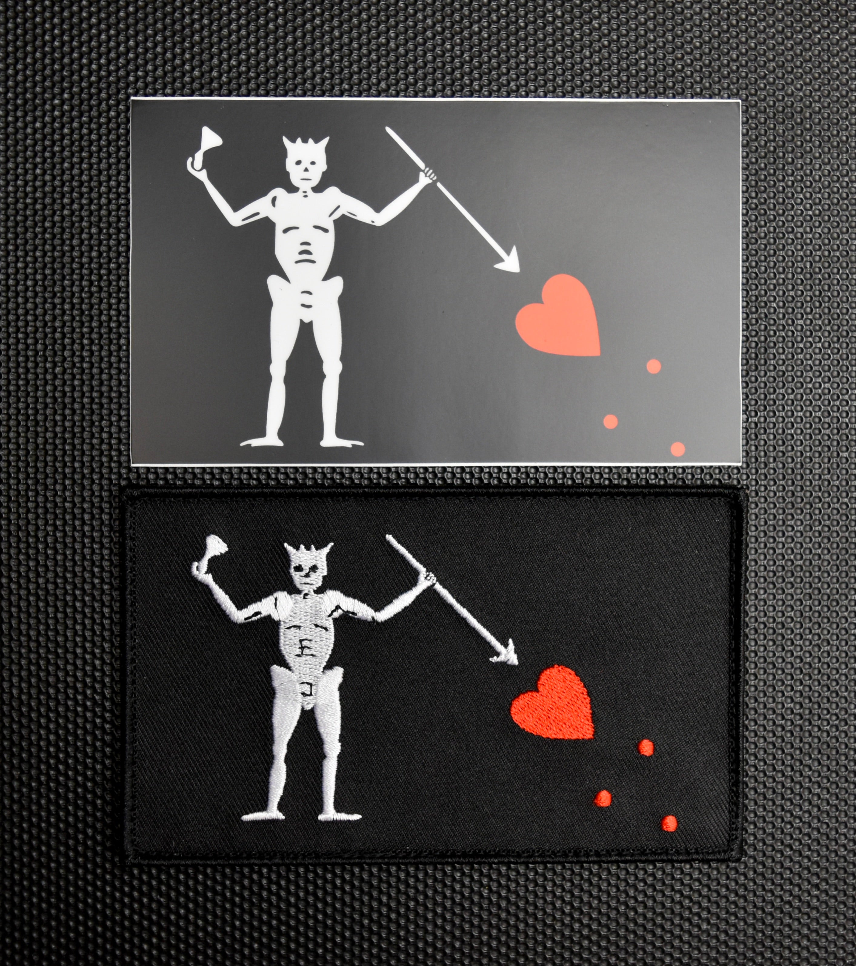 5" x 3" Blackbeard Pirate Flag Patch & Decal Set – BritKitUSA